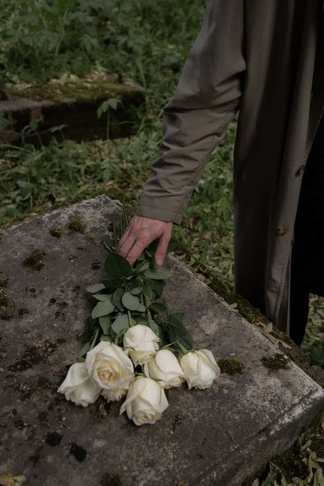 Understanding the Grieving Process Post-Cremation - Largo, FL